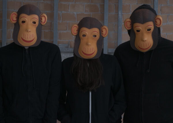 Monkey Project presents their first single/video "02:08" - Radio Falš